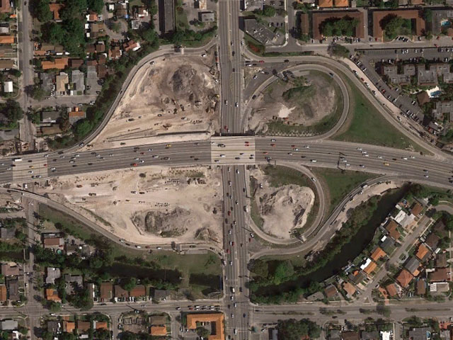 NW 27 Avenue @ SR 836 Toll Road - Diverging Diamond Interchange